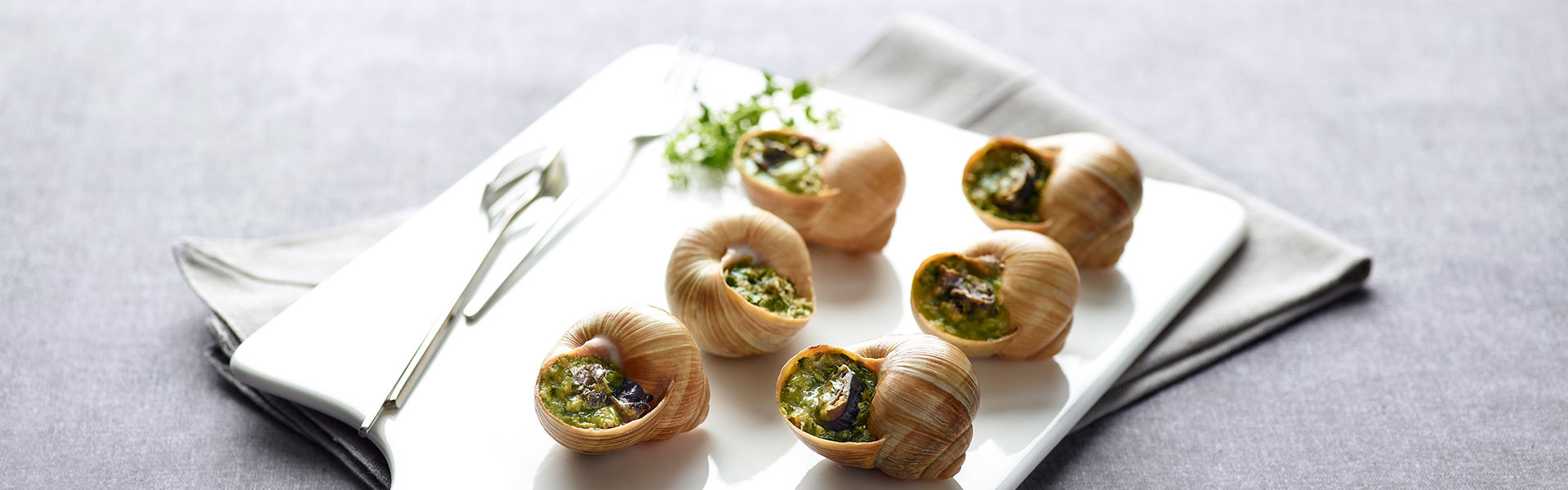 Champignons farcis aux escargots et aux lardons - Recette Française de ...